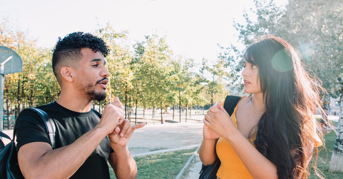 Ga eenvoudiger het gesprek aan met deze gesprekskaartjes