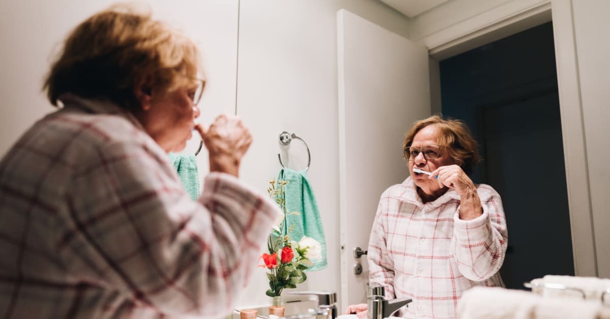 Gebruik de poetskaarten voor mondzorg bij ouderen